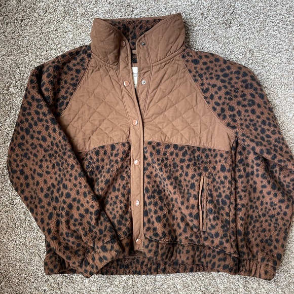 Jackets & Coats | Abercrombie Cheetah Print Fleece | Poshmark